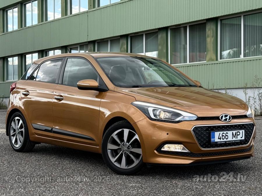 Brown Hyundai i20 2015 in Tartu, with an engine capacity of 1.40 L and mileage of 87 thousand km for 7999 €, photo 1 on AUTOMOTO.COM.LV