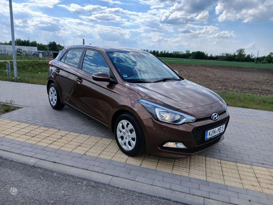 Brūns Hyundai i20 2016 Marijampole, ar dzinēja tilpumu 1.12 L un nobraukumu 152 tūkst. km par 5150 €, foto 1 vietnē AUTOMOTO.COM.LV