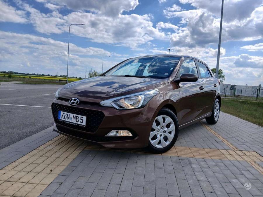 Brūns Hyundai i20 2016 Marijampole, ar dzinēja tilpumu 1.12 L un nobraukumu 152 tūkst. km par 5150 €, foto 18 vietnē AUTOMOTO.COM.LV