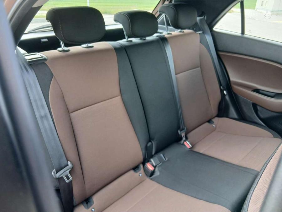 Brūns Hyundai i20 2016 Marijampole, ar dzinēja tilpumu 1.12 L un nobraukumu 152 tūkst. km par 5150 €, foto 37 vietnē AUTOMOTO.COM.LV