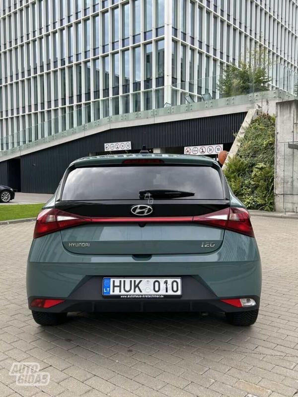 Green Hyundai i20 2022 in Vilnius, with an engine capacity of 1.00 L and mileage of 49 thousand km for 15500 €, photo 7 on AUTOMOTO.COM.LV