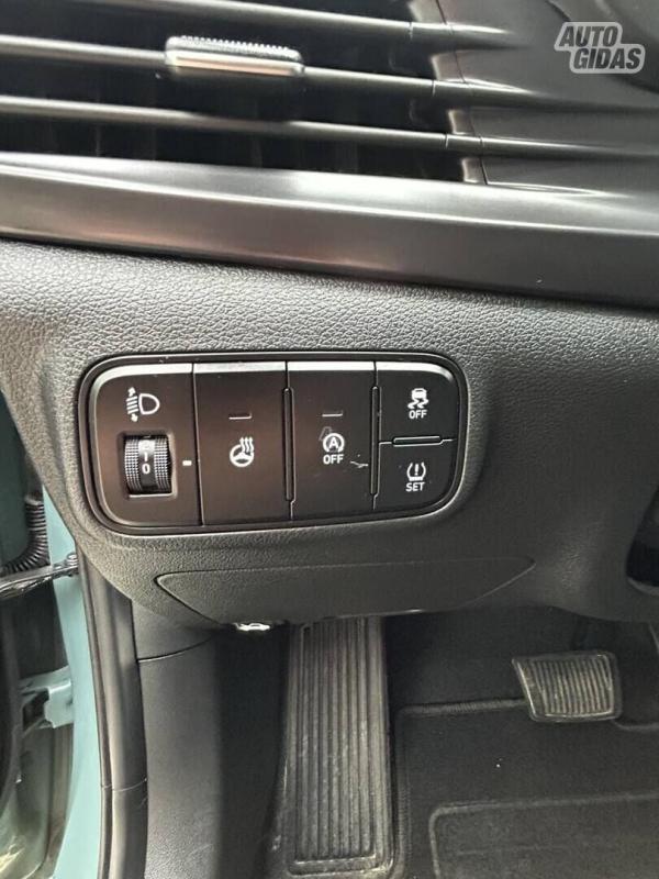 Green Hyundai i20 2022 in Vilnius, with an engine capacity of 1.00 L and mileage of 49 thousand km for 15500 €, photo 10 on AUTOMOTO.COM.LV