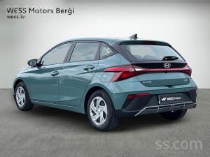 Green Hyundai i20 2025 in Riga, with an engine capacity of 1.20 L and mileage of 9 thousand km for 16990 €, photo 25 on AUTOMOTO.COM.LV