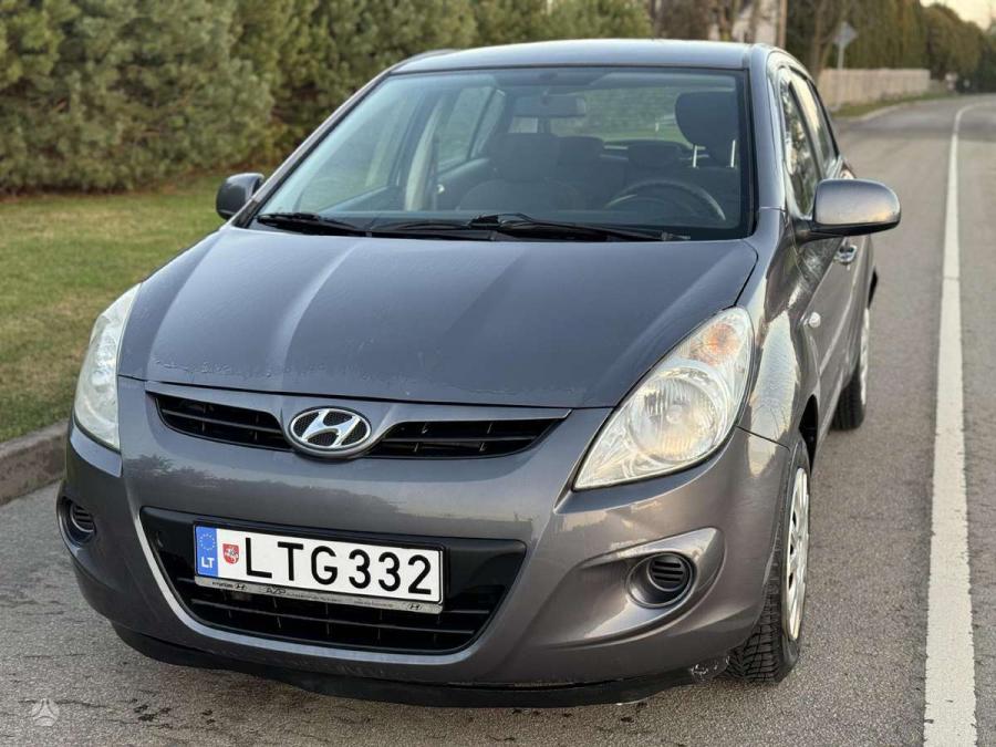 Pelēks Hyundai i20 2011 Mažeikiai, ar dzinēja tilpumu 1.30 L un nobraukumu 198 tūkst. km par 1650 €, foto 11 vietnē AUTOMOTO.COM.LV