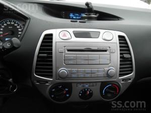 Grey Hyundai i20 2011 in Riga, with an engine capacity of 1.40 L and mileage of 160 thousand km for 3150 €, photo 13 on AUTOMOTO.COM.LV