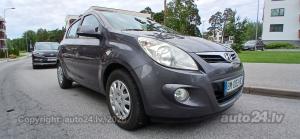 Grey Hyundai i20 2011 in Tallinn, with an engine capacity of 1.40 L and mileage of 195 thousand km for 2700 €, photo 3 on AUTOMOTO.COM.LV