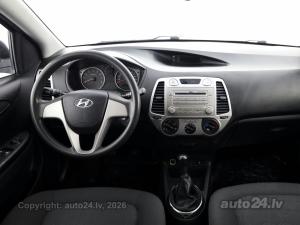 Серый Хендай и20 2012 в Таллин, объемом двигателя 1.20 л и пробегом 185 тыс. км за 1699 €, фото 6 на AUTOMOTO.COM.LV