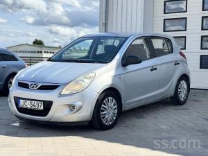 Pelēks Hyundai i20 2012 Tukums, ar dzinēja tilpumu 1.20 L un nobraukumu 285 tūkst. km par 900 €, foto 5 vietnē AUTOMOTO.COM.LV