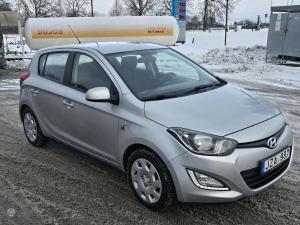 Pelēks Hyundai i20 2013 Šauļi, ar dzinēja tilpumu 1.20 L un nobraukumu 300 tūkst. km par 2250 €, foto 3 vietnē AUTOMOTO.COM.LV
