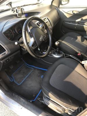 Pelēks Hyundai i20 2013 Rīga, ar dzinēja tilpumu 1.10 L un nobraukumu 209 tūkst. km par 4300 €, foto 3 vietnē AUTOMOTO.COM.LV