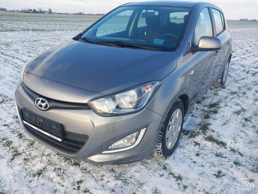 Pelēks Hyundai i20 2014 Marijampole, ar dzinēja tilpumu 1.10 L un nobraukumu 196 tūkst. km par 2999 €, foto 1 vietnē AUTOMOTO.COM.LV