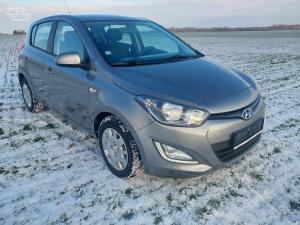 Pelēks Hyundai i20 2014 Marijampole, ar dzinēja tilpumu 1.10 L un nobraukumu 196 tūkst. km par 2999 €, foto 2 vietnē AUTOMOTO.COM.LV