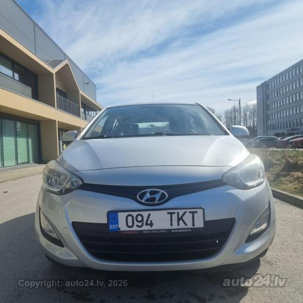 Grey Hyundai i20 2014 in Tallinn, with an engine capacity of 1.20 L and mileage of 116 thousand km for 4500 €, photo 8 on AUTOMOTO.COM.LV