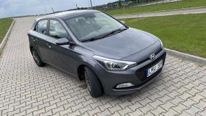 Grey Hyundai i20 2015 in Kaunas, with an engine capacity of 1.12 L and mileage of 142 thousand km for 4595 €, photo 12 on AUTOMOTO.COM.LV