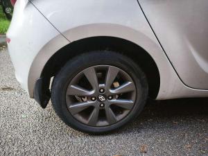 Grey Hyundai i20 2015 in Kaunas, with an engine capacity of 1.25 L and mileage of 178 thousand km for 2990 €, photo 7 on AUTOMOTO.COM.LV