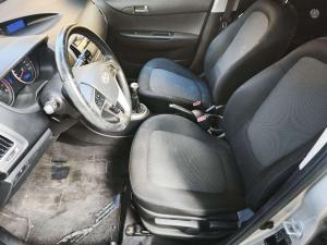 Grey Hyundai i20 2015 in Kaunas, with an engine capacity of 1.25 L and mileage of 178 thousand km for 2990 €, photo 9 on AUTOMOTO.COM.LV