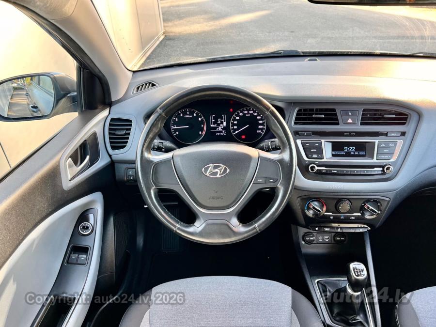 Pelēks Hyundai i20 2016 Tallina, ar dzinēja tilpumu 1.20 L un nobraukumu 230 tūkst. km par 3990 €, foto 9 vietnē AUTOMOTO.COM.LV