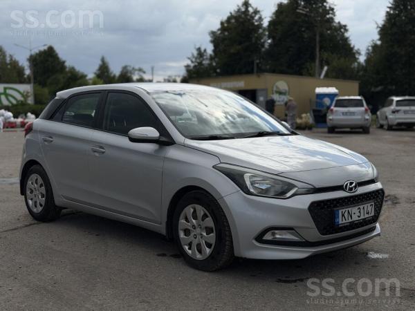 Hyundai i20 2016 Ogre vietnē Pelēks Hyundai i20 2016 Ogre, ar dzinēja tilpumu 1.20 L un nobraukumu 162 tūkst. km par 4890 €, foto 3 vietnē AUTOMOTO.COM.LV
