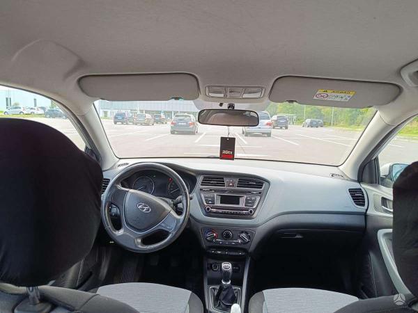 Grey Hyundai i20 2016 in Visaginas, with an engine capacity of 1.25 L and mileage of 220 thousand km for 4700 €, photo 11 on AUTOMOTO.COM.LV