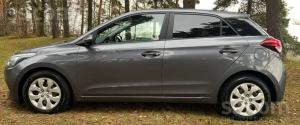 Grey Hyundai i20 2017 in Riga, with an engine capacity of 1.40 L and mileage of 19 thousand km for 9180 €, photo 6 on AUTOMOTO.COM.LV