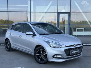 Pelēks Hyundai i20 2017 Panevēža, ar dzinēja tilpumu 1.20 L un nobraukumu 213 tūkst. km par 4500 €, foto 3 vietnē AUTOMOTO.COM.LV