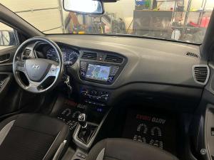 Grey Hyundai i20 2017 in Vilnius, with an engine capacity of 1.00 L and mileage of 231 thousand km for 5929 €, photo 29 on AUTOMOTO.COM.LV
