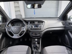 Pelēks Hyundai i20 2017 Panevēža, ar dzinēja tilpumu 1.20 L un nobraukumu 213 tūkst. km par 4600 €, foto 10 vietnē AUTOMOTO.COM.LV