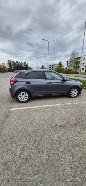 Pelēks Hyundai i20 2018 Tallina, ar dzinēja tilpumu 1.20 L un nobraukumu 78 tūkst. km par 8500 €, foto 4 vietnē AUTOMOTO.COM.LV