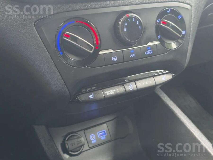 Grey Hyundai i20 2019 in Riga, with an engine capacity of 1.00 L and mileage of 0 thousand km for 6550 €, photo 9 on AUTOMOTO.COM.LV