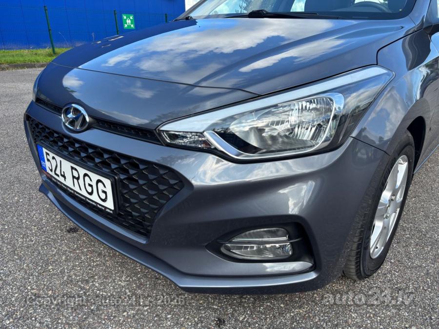 Серый Хендай и20 2020 в Пайде, объемом двигателя 1.00 л и пробегом 52 тыс. км за 8490 €, фото 8 на AUTOMOTO.COM.LV