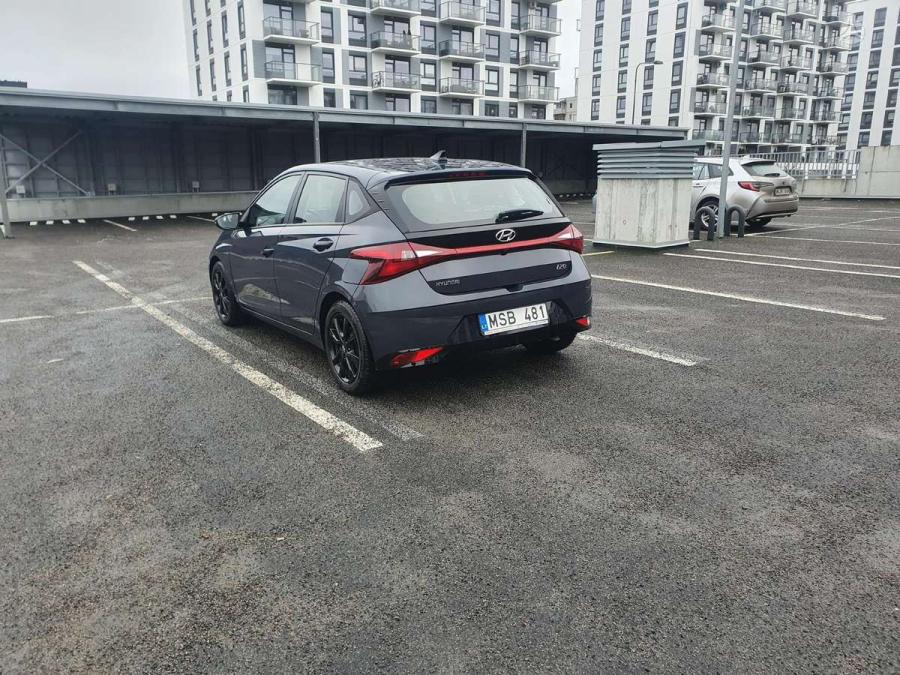 Grey Hyundai i20 2021 in Vilnius, with an engine capacity of 1.00 L and mileage of 53 thousand km for 12900 €, photo 16 on AUTOMOTO.COM.LV