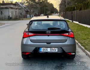 Pelēks Hyundai i20 2021 Tallina, ar dzinēja tilpumu 1.00 L un nobraukumu 60 tūkst. km par 12600 €, foto 7 vietnē AUTOMOTO.COM.LV
