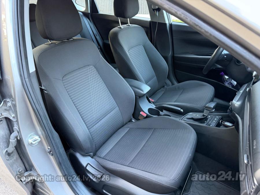 Pelēks Hyundai i20 2021 Tallina, ar dzinēja tilpumu 1.00 L un nobraukumu 60 tūkst. km par 12600 €, foto 13 vietnē AUTOMOTO.COM.LV