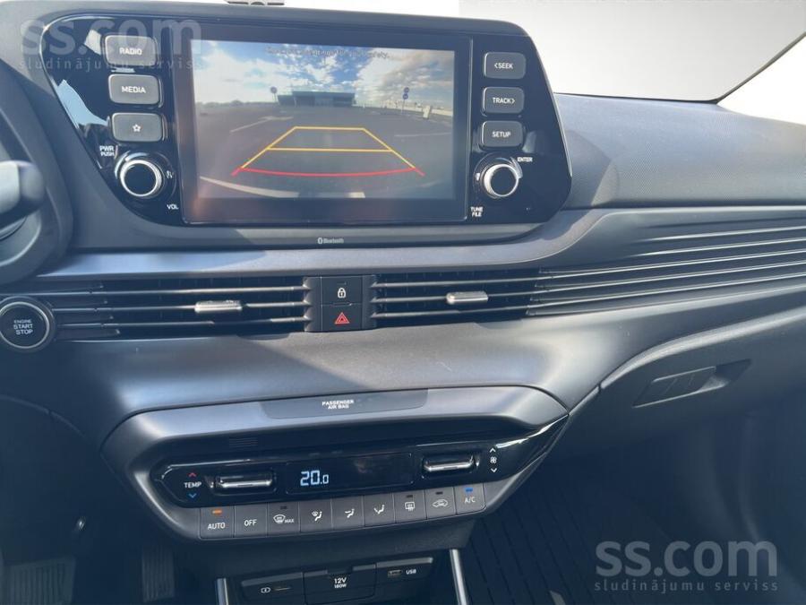 Pelēks Hyundai i20 2021 Rīga, ar dzinēja tilpumu 1.00 L un nobraukumu 45 tūkst. km par 12990 €, foto 14 vietnē AUTOMOTO.COM.LV
