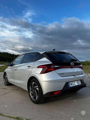 Pelēks Hyundai i20 2021 Kauņa, ar dzinēja tilpumu 1.00 L un nobraukumu 41 tūkst. km par 11900 €, foto 3 vietnē AUTOMOTO.COM.LV