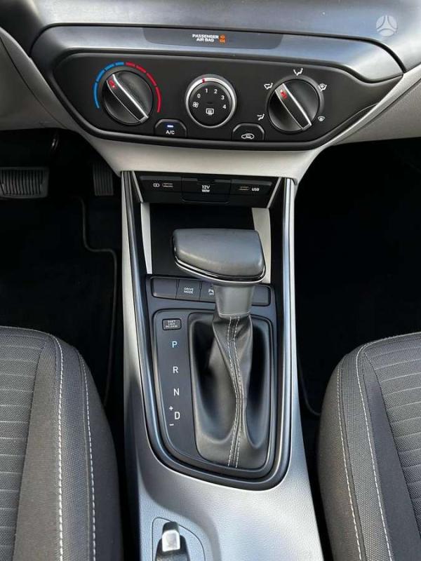Pelēks Hyundai i20 2021 Kauņa, ar dzinēja tilpumu 1.00 L un nobraukumu 41 tūkst. km par 11900 €, foto 6 vietnē AUTOMOTO.COM.LV