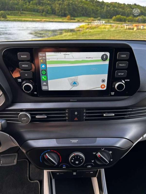 Pelēks Hyundai i20 2021 Kauņa, ar dzinēja tilpumu 1.00 L un nobraukumu 41 tūkst. km par 11900 €, foto 7 vietnē AUTOMOTO.COM.LV
