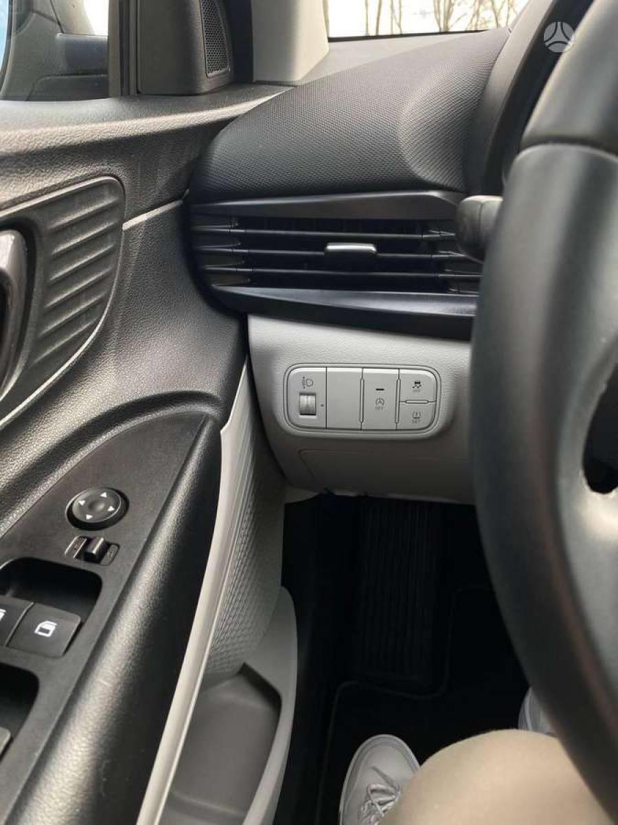 Pelēks Hyundai i20 2021 Kauņa, ar dzinēja tilpumu 1.00 L un nobraukumu 41 tūkst. km par 11900 €, foto 14 vietnē AUTOMOTO.COM.LV