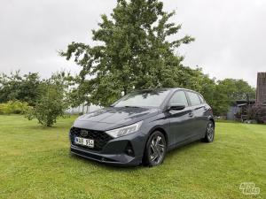 Pelēks Hyundai i20 2021 Viļņa, ar dzinēja tilpumu 1.00 L un nobraukumu 77 tūkst. km par 12990 €, foto  vietnē AUTOMOTO.COM.LV