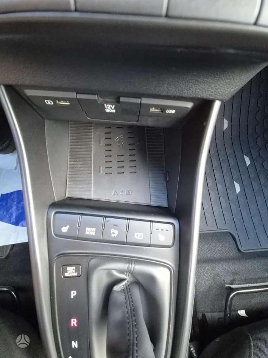 Pelēks Hyundai i20 2021 Šauļi, ar dzinēja tilpumu 1.00 L un nobraukumu 17 tūkst. km par 11200 €, foto 24 vietnē AUTOMOTO.COM.LV