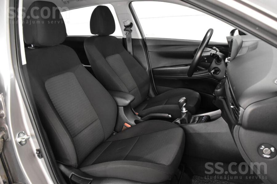 Pelēks Hyundai i20 2022 Rīga, ar dzinēja tilpumu 1.00 L un nobraukumu 69 tūkst. km par 12690 €, foto 15 vietnē AUTOMOTO.COM.LV