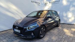 Pelēks Hyundai i20 2022 Tallina, ar dzinēja tilpumu 1.00 L un nobraukumu 20 tūkst. km par 13995 €, foto  vietnē AUTOMOTO.COM.LV