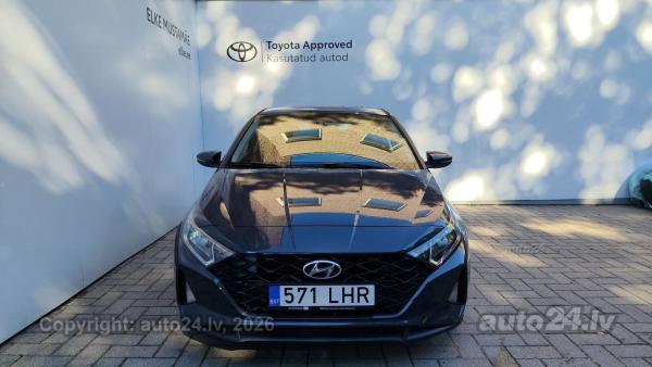 Pelēks Hyundai i20 2022 Tallina, ar dzinēja tilpumu 1.00 L un nobraukumu 20 tūkst. km par 13995 €, foto 5 vietnē AUTOMOTO.COM.LV