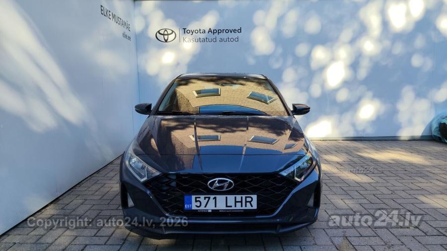 Grey Hyundai i20 2022 in Tallinn, with an engine capacity of 1.00 L and mileage of 20 thousand km for 13995 €, photo 6 on AUTOMOTO.COM.LV