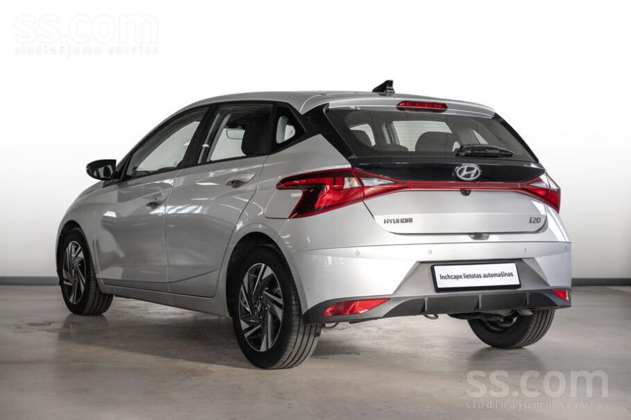 Pelēks Hyundai i20 2022 Rīga, ar dzinēja tilpumu 1.00 L un nobraukumu 113 tūkst. km par 8990 €, foto 4 vietnē AUTOMOTO.COM.LV