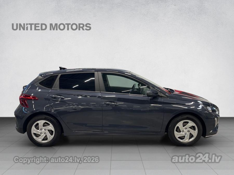Pelēks Hyundai i20 2023 Tallina, ar dzinēja tilpumu 1.20 L un nobraukumu 26 tūkst. km par 13900 €, foto 8 vietnē AUTOMOTO.COM.LV