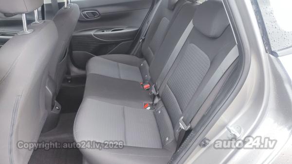 Grey Hyundai i20 2023 in Tallinn, with an engine capacity of 1.00 L and mileage of 64 thousand km for 15990 €, photo 7 on AUTOMOTO.COM.LV