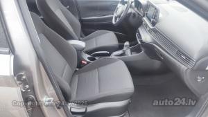 Grey Hyundai i20 2023 in Tallinn, with an engine capacity of 1.00 L and mileage of 64 thousand km for 15990 €, photo 8 on AUTOMOTO.COM.LV