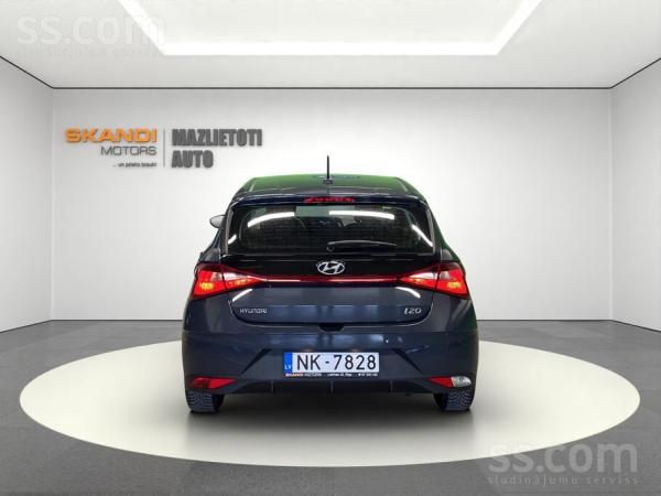 Hyundai i20 2023 Rīga vietnē Pelēks Hyundai i20 2023 Rīga, ar dzinēja tilpumu 1.20 L un nobraukumu 50 tūkst. km par 12290 €, foto 6 vietnē AUTOMOTO.COM.LV