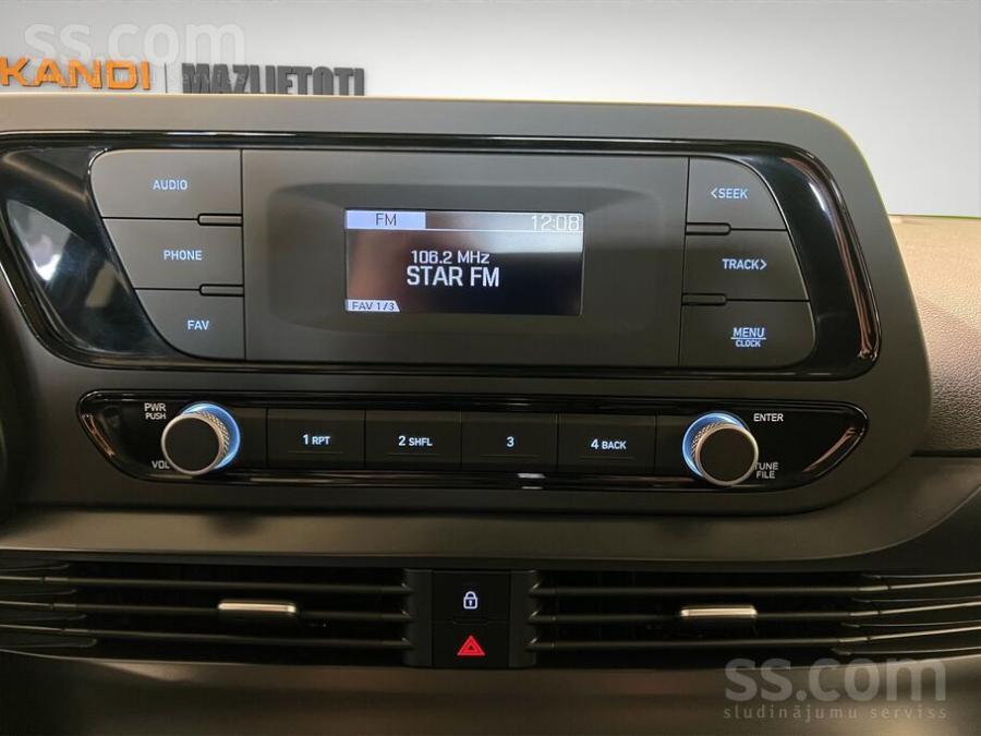 Серый Хендай и20 2023 в Рига, объемом двигателя 1.20 л и пробегом 50 тыс. км за 12290 €, фото 18 на AUTOMOTO.COM.LV